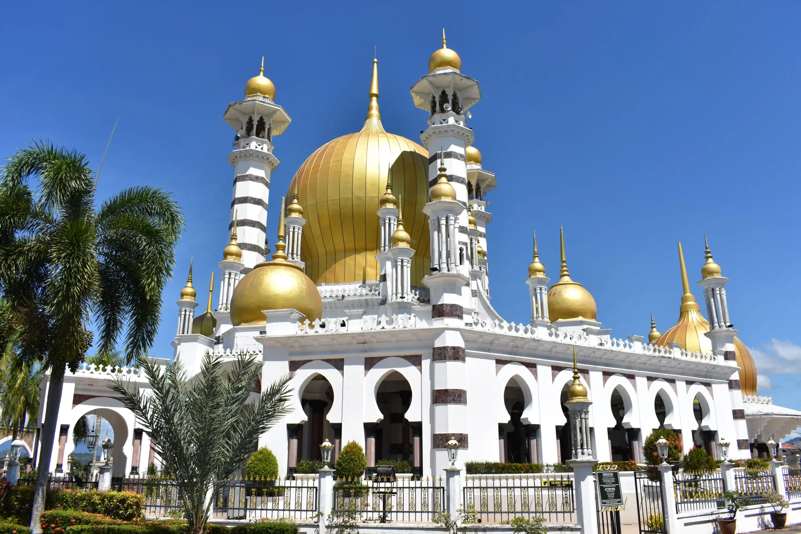 Masjid Ubudiah Kuala Kangsar- The Glorious Royal Mosque of Perak ...
